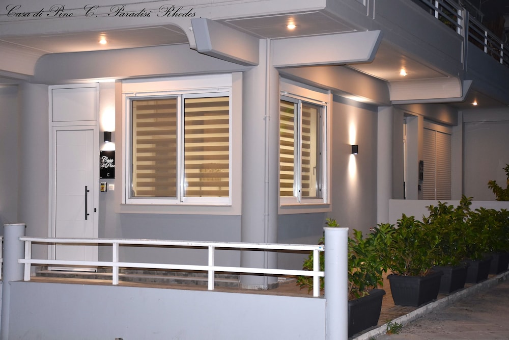 Casa Di Pino In Paradisi Square Near Airport - Rhodes