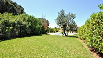 Villa | Exterior