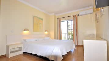 Vila | 4 quartos, individualmente mobiliados, roupa de cama