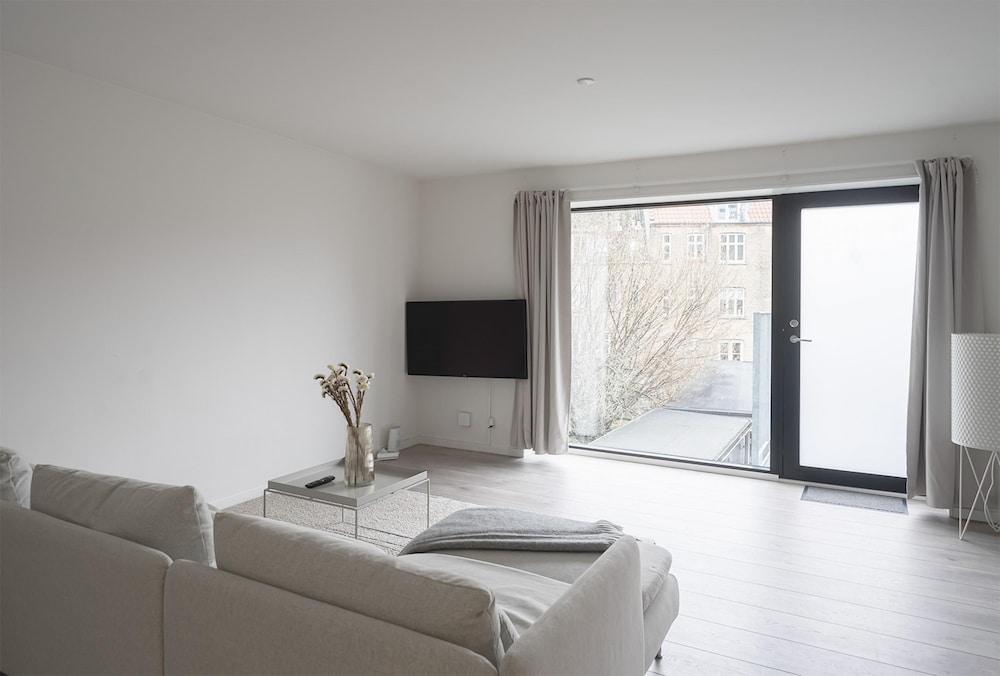 Fantastic Apartment W French Balcony - Aarhus