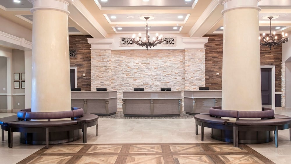 One Mile From Vegas Strip-dazzling Vegas Views - Wyndham Grand Desert-2 Bd. Dlx. - Las Vegas, NV