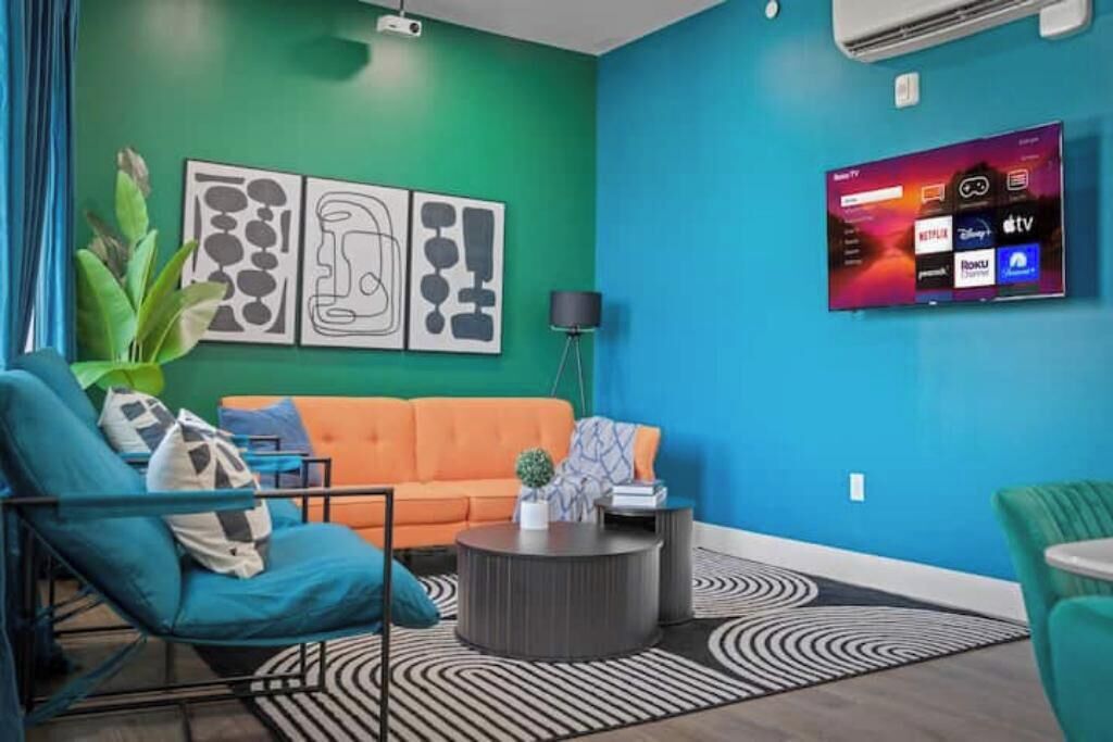 Stunning 2br-1br Apt+mins To Zoo & D/t+hd Projector - Berea, OH