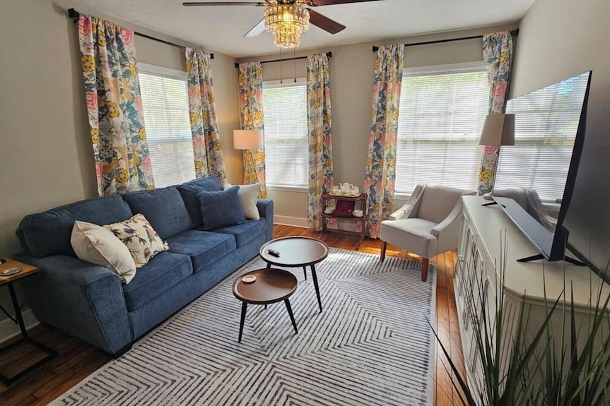 The Tea Cottagestylishrain Showerlocation - Starkville, MS