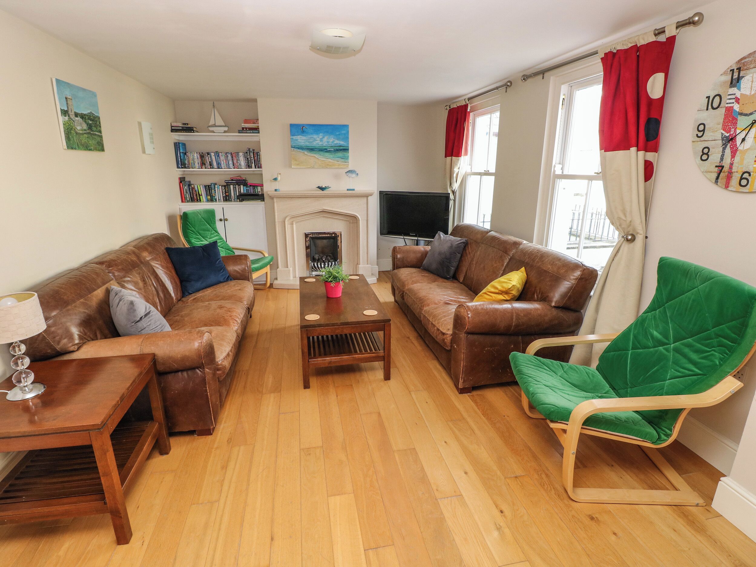 Archway House, Pet Friendly, With A Garden In St Davids - Solva