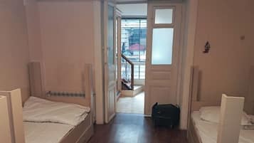 Apartamento Básico em Condomínio Fechado | Roupa de alta qualidade, quartos insonorizados, Wi-fi grátis