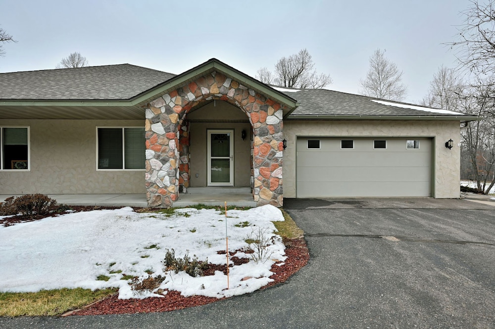Unit 701 5 Bd 3 Ba - Rice Lake, WI