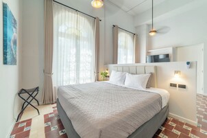 Suíte luxo | Ferros/tábuas de passar roupa, Wi-Fi de cortesia, roupa de cama