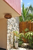 Fachada da propriedade