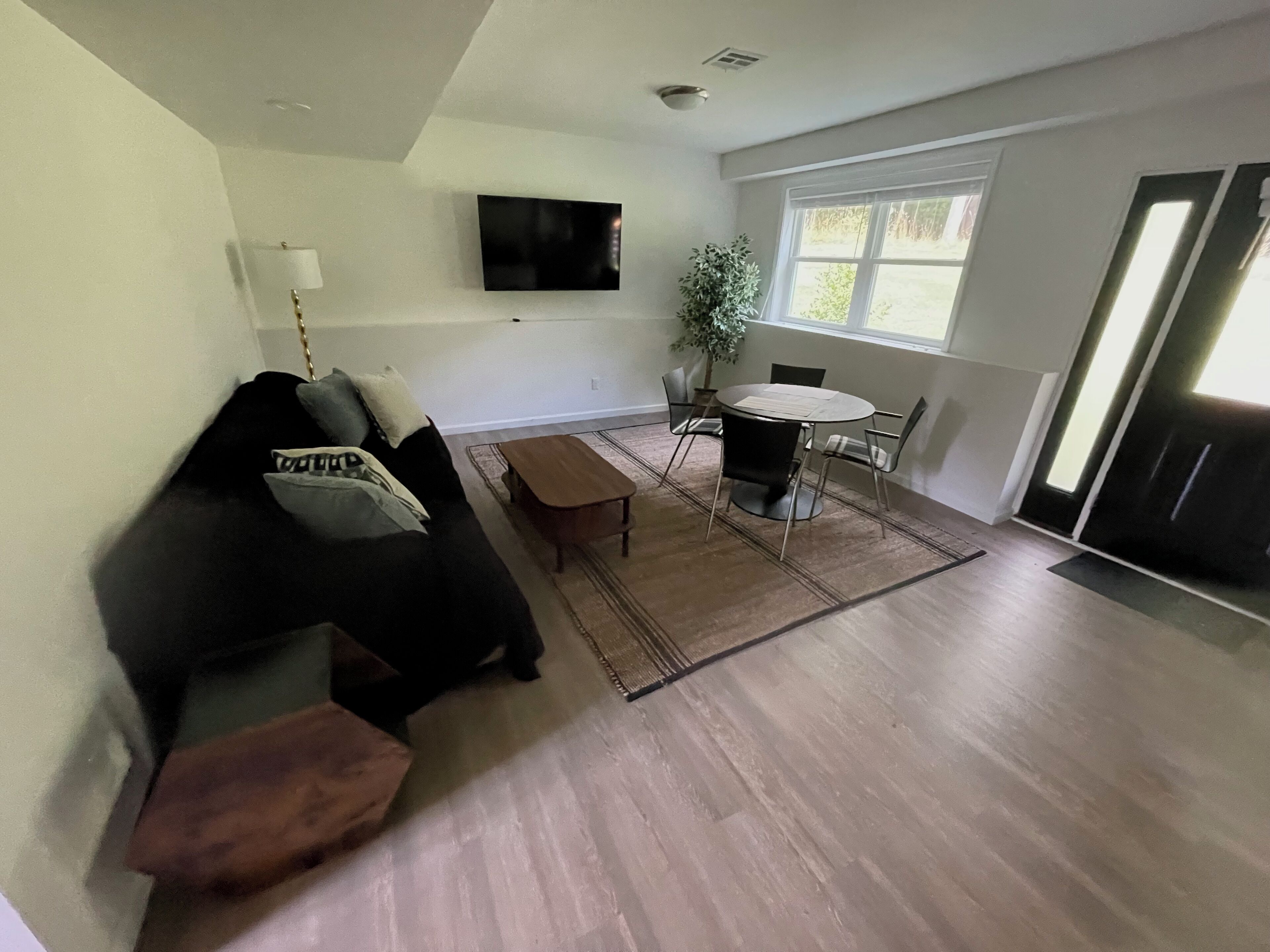 Modern Home In Gardiner Ny - Hudson Valley - Gardiner, NY