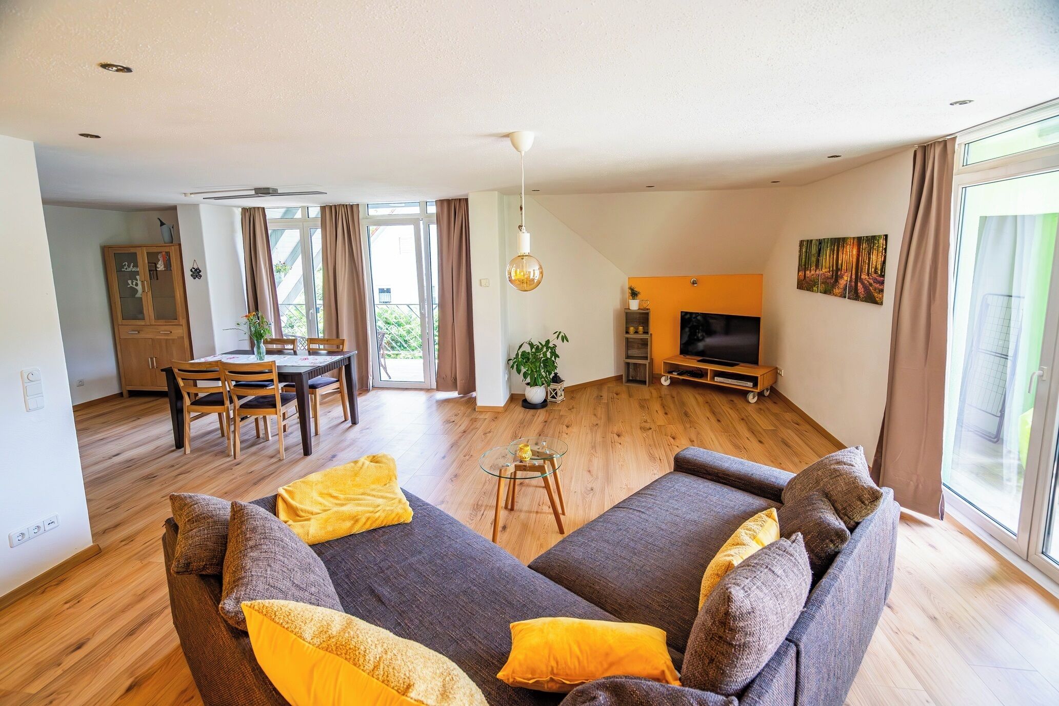 Cozy Vacation Apartment (120m2) With 2 Bedrooms - Lahm