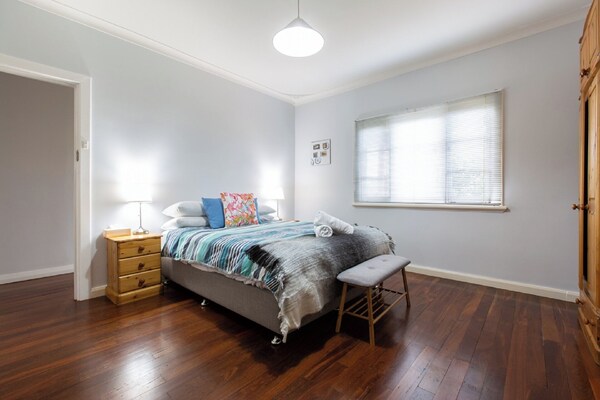 Relax And Unwind At Otters Retreat - Busselton