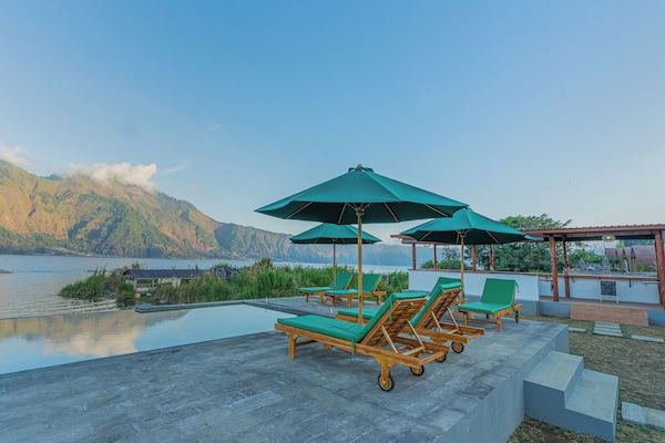 D Sila’s Tepi Danu Villas Kintamani & Natural Hot Spring - Kintamani