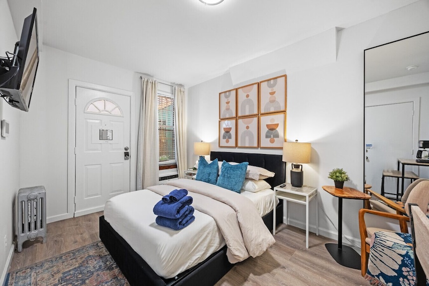 Highly Recommended Studio Near Times Square - Bryant Park, NY