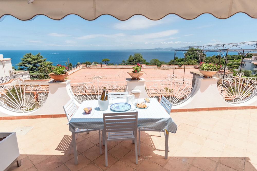 La Terrazza Sul Mare Di Ischia - Capri (island)