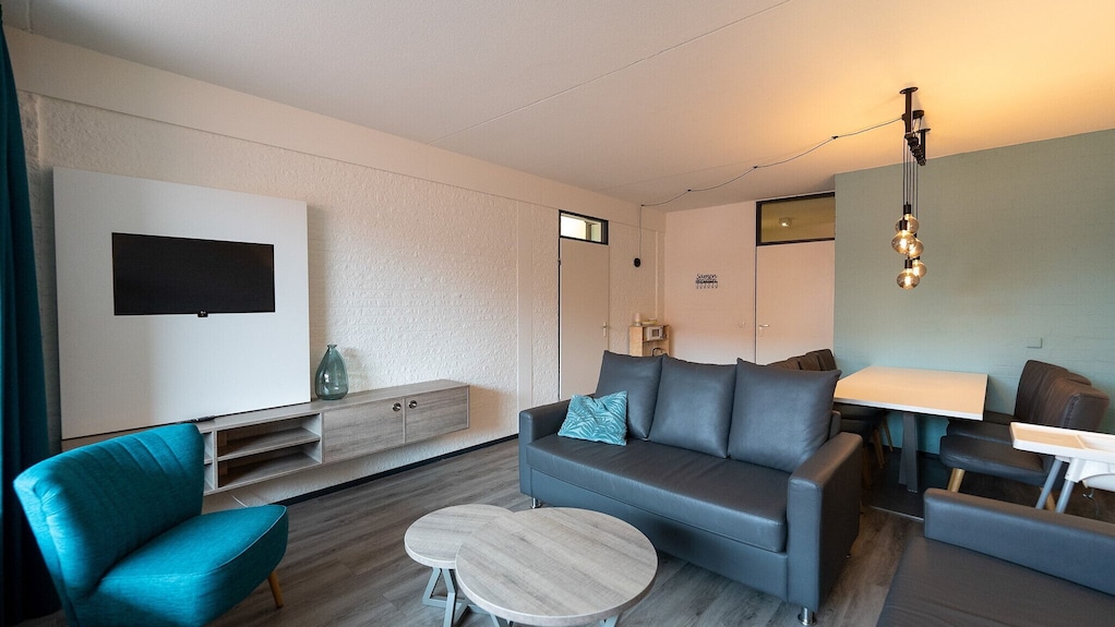 Child-friendly 6-person Apartment - Zeeland