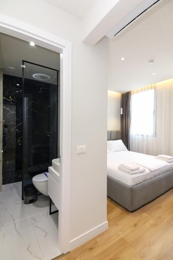 Quarto Duplo Deluxe | Secretária, quartos insonorizados, Wi-fi grátis 