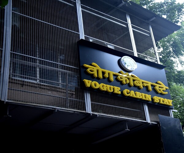 Vogue Cabin Stay Near Nesco - Mumbai