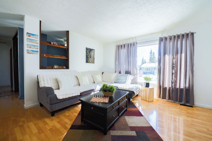 A Cozy Home For A Getaway In Haines Junction - Yukon