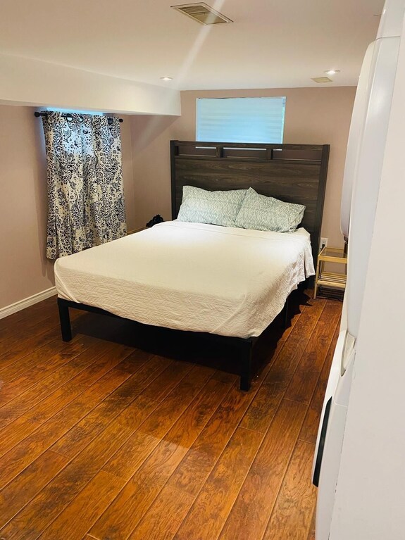 Cozy One Bedroom Apartment - Peterborough, ON, Canadà