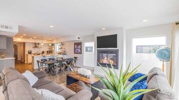 Casa (3 Bedrooms) | Interior