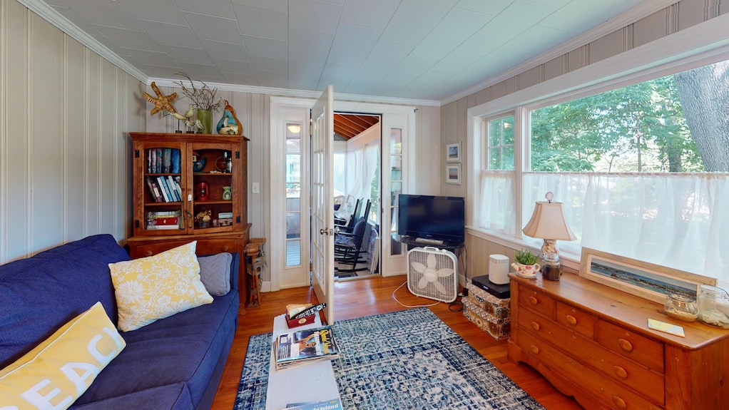 "Charming 2-bedroom Home In Narragansett With Private Beach Access And Wifi" - 羅德島州