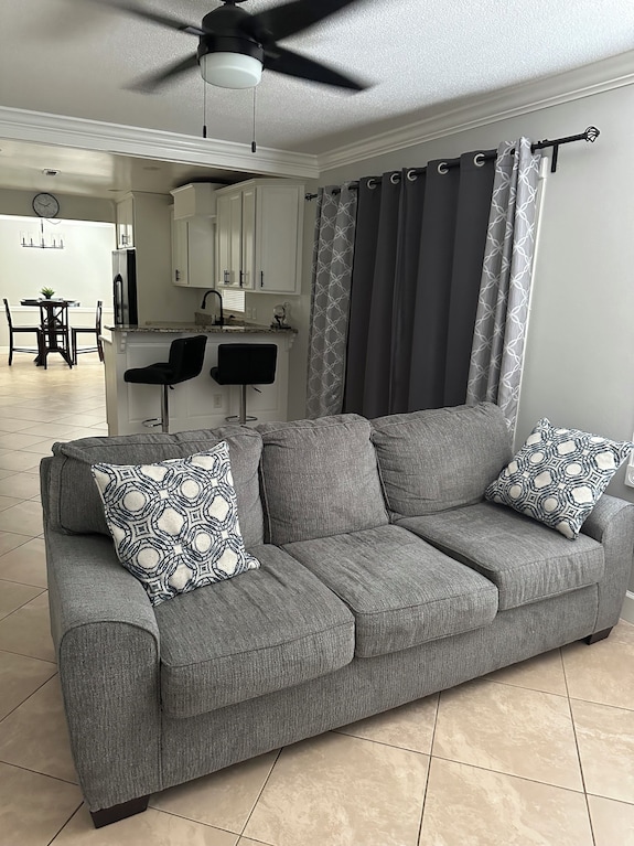 The Centralized Haven 3 Bedroom Home Restaurants, Attractions & Fun Minutes Away - Altamonte Springs, FL