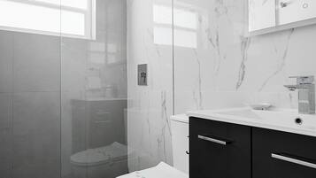 Apartamento clássico | Banheiro