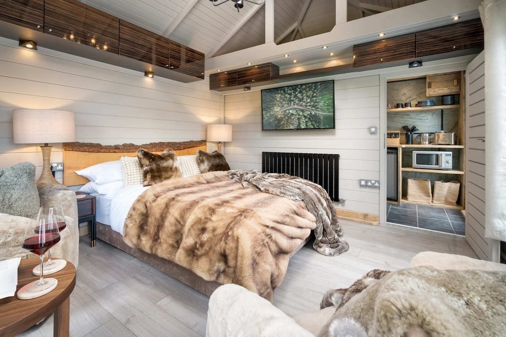 The Higher Longtail Lodge - Bowness-on-Windermere
