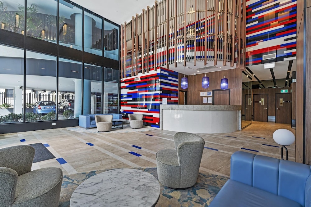 Modern Two Bedroom Unit in Broadbeach - Q Stay (Gallery 206 - 3N - NB ...