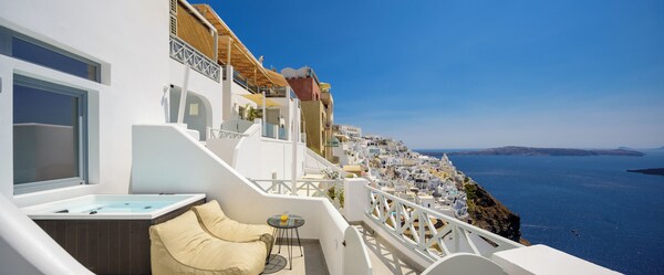 Elia Caldera Suites - Santorini