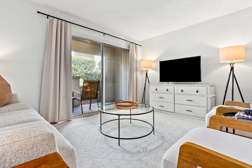 Gay Street Retreat - Walk To Campus & Downtown - Auburn, AL