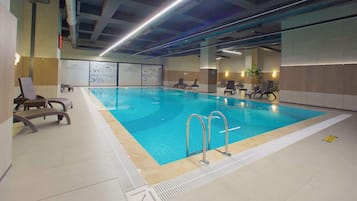 Piscina interior