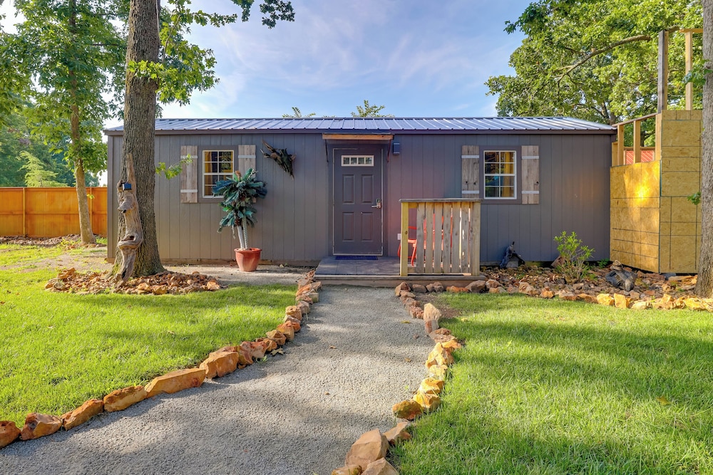 Pet-friendly Grand Lake Studio W/ Outdoor Space - Grove, OK
