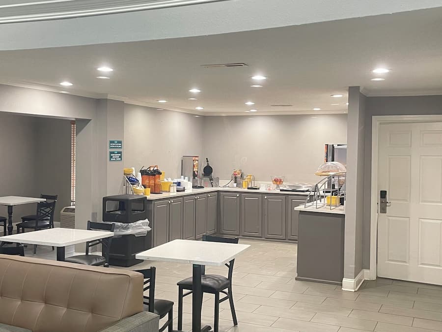 Pequeno-almoço continental diário incluído