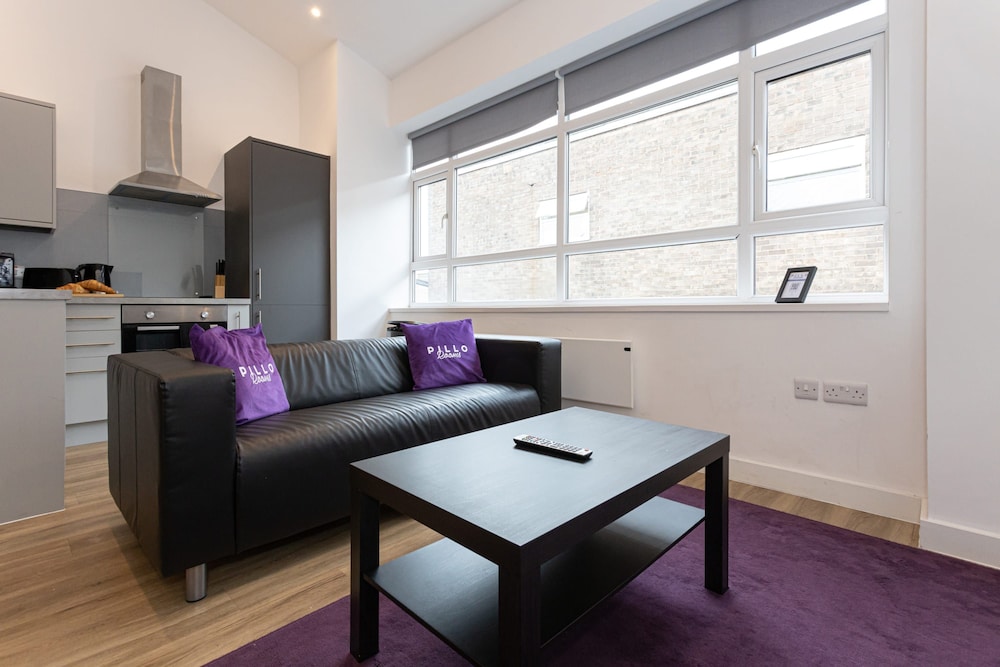 Modern Spacious Duplex In The Heart Of Manchester - Manchester