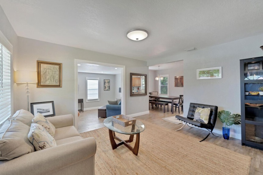 2 Minutes To Downtown Tampa And Riverwalk - Tampa, FL