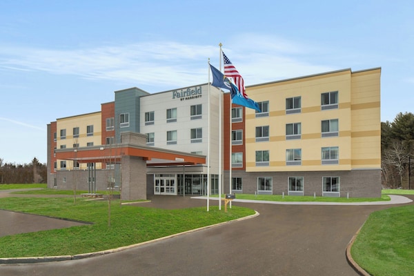Fairfield By Marriott Inn & Suites Traverse City - Traverse City, MI
