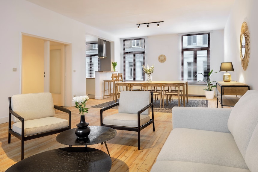 Beautiful Antwerp City Apartment - 안트베르펜