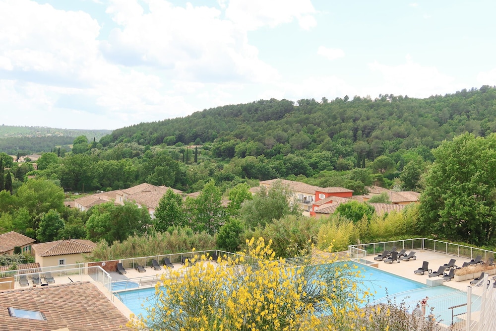 2 Piscines Sur Place | T3 + Vue Imprenable - Montauroux