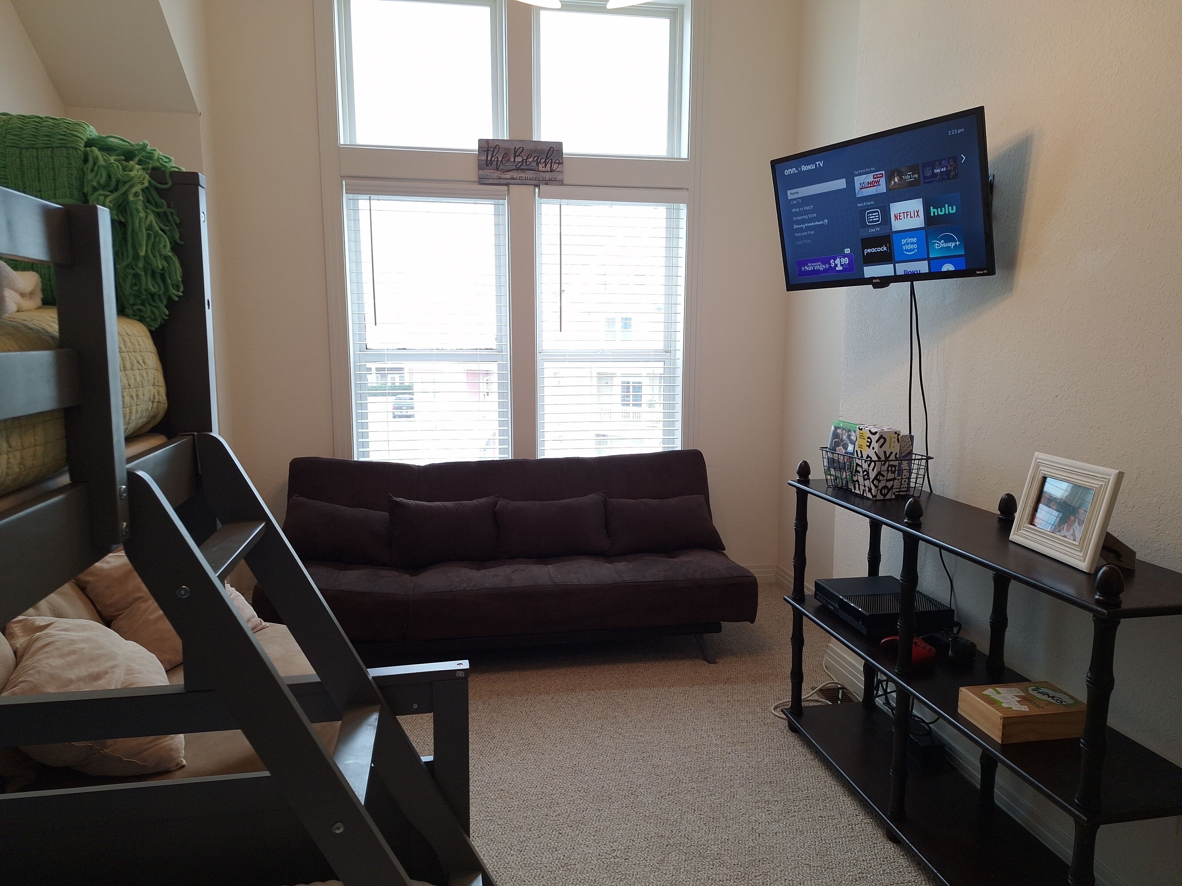 New 7+ Day Discount! 3-floor Townhome, Family Game Room, Resort Pool, Obx Center - Kill Devil Hills, NC