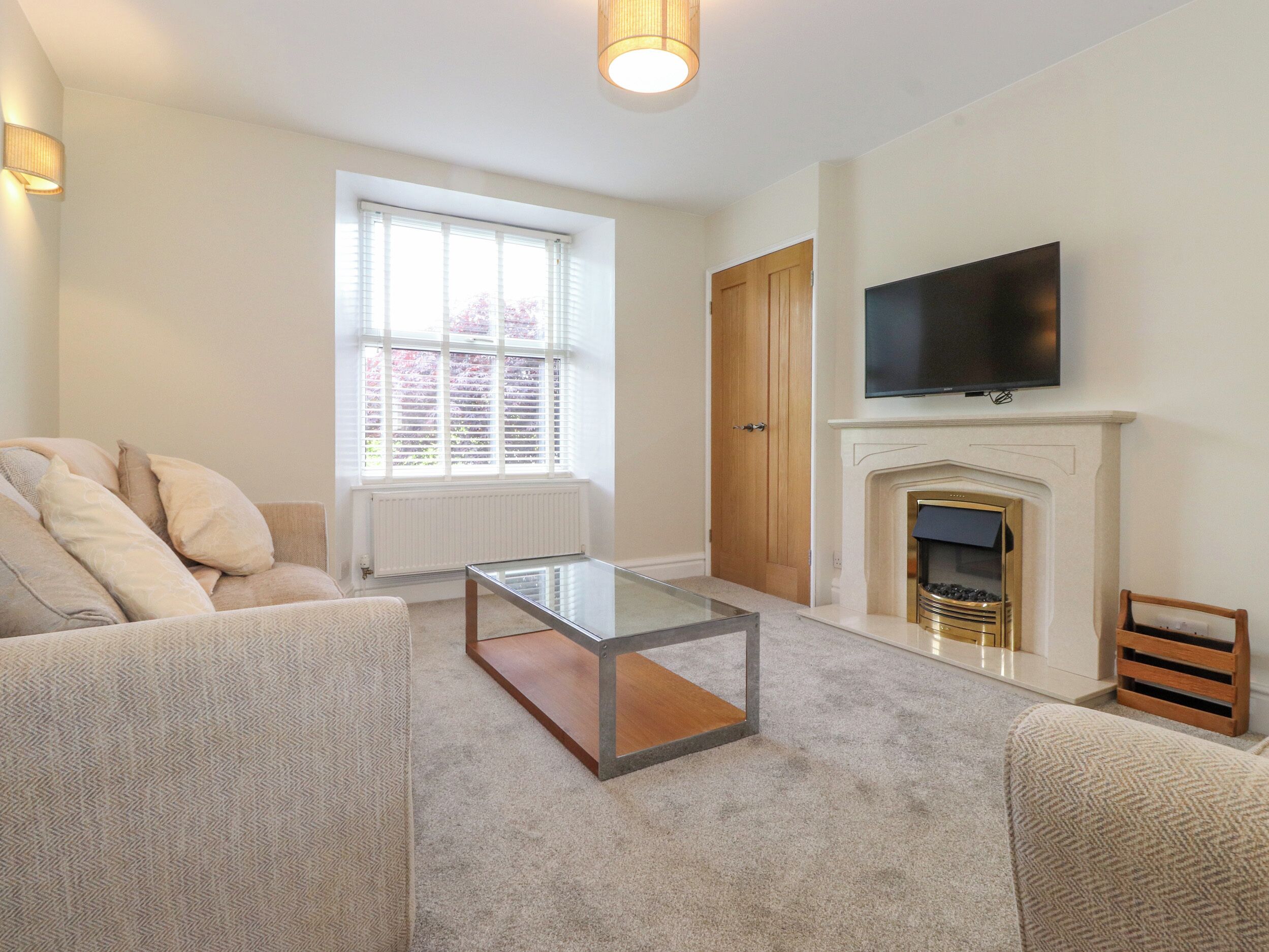 Hannah's Cottage, Family Friendly In Bowness-on-windermere - Windermere, UK