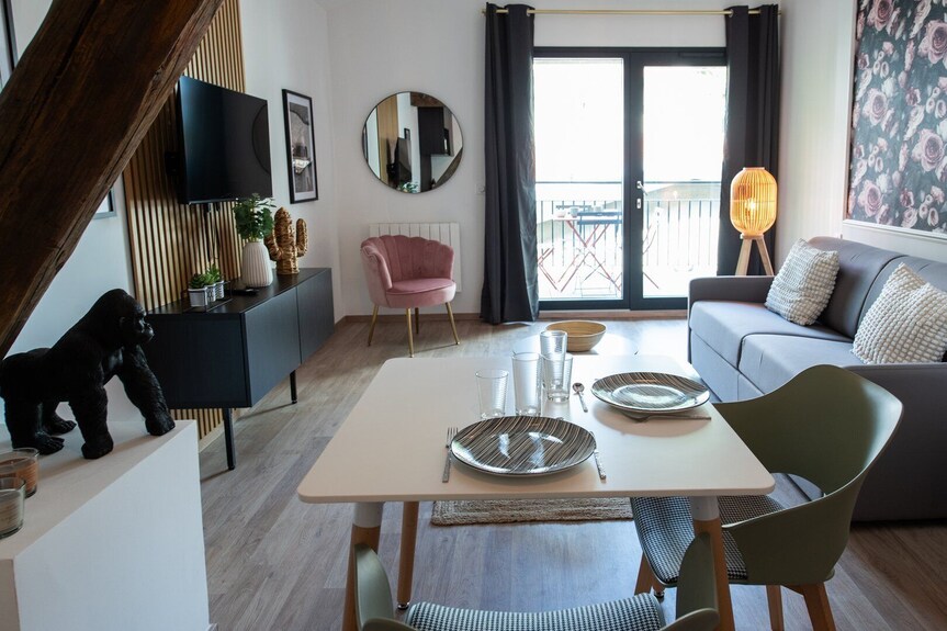 Suite Kella 2 - Tassin - Beau Studio Avec Balcon - Tassin-la-Demi-Lune