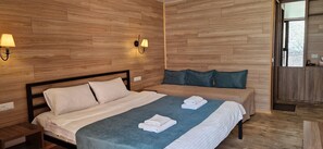 Quarto Duplo Standard, vista para a montanha | Quartos insonorizados, Wi-fi grátis, roupa de cama fornecida