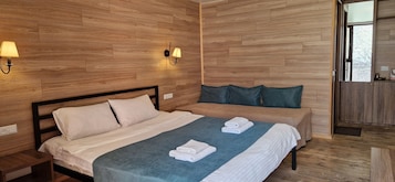 Quarto Duplo Standard, vista para a montanha | Quartos insonorizados, Wi-fi grátis, roupa de cama fornecida 