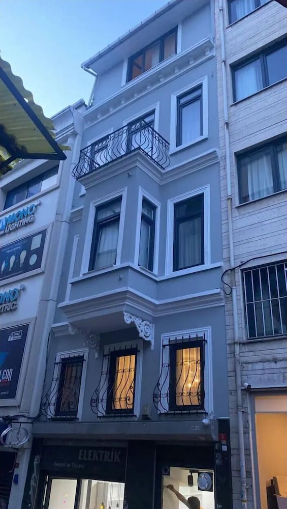 Luull's Galata Apartement - İstanbul