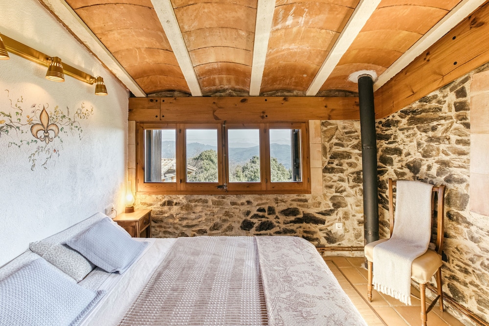 Casita De Campo 'La Rústika' Con Vistas A La Montaña, Jardín Compartido Y Wi-fi - Rupit