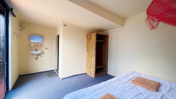 Quarto Básico | Quartos insonorizados, Wi-fi grátis, roupa de cama fornecida