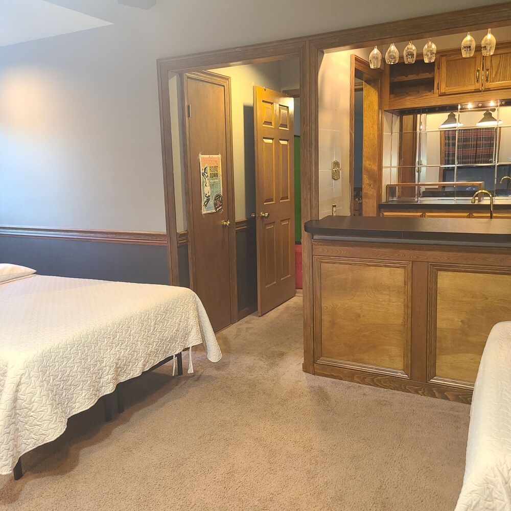 Vacation Home Just 21 Minutes From Historic Beale Street And Graceland - Memphis, TN