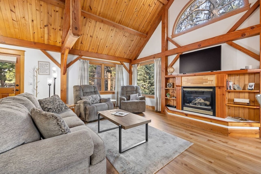 Whispering Pines Cabin - Pactola Lake, Rapid City