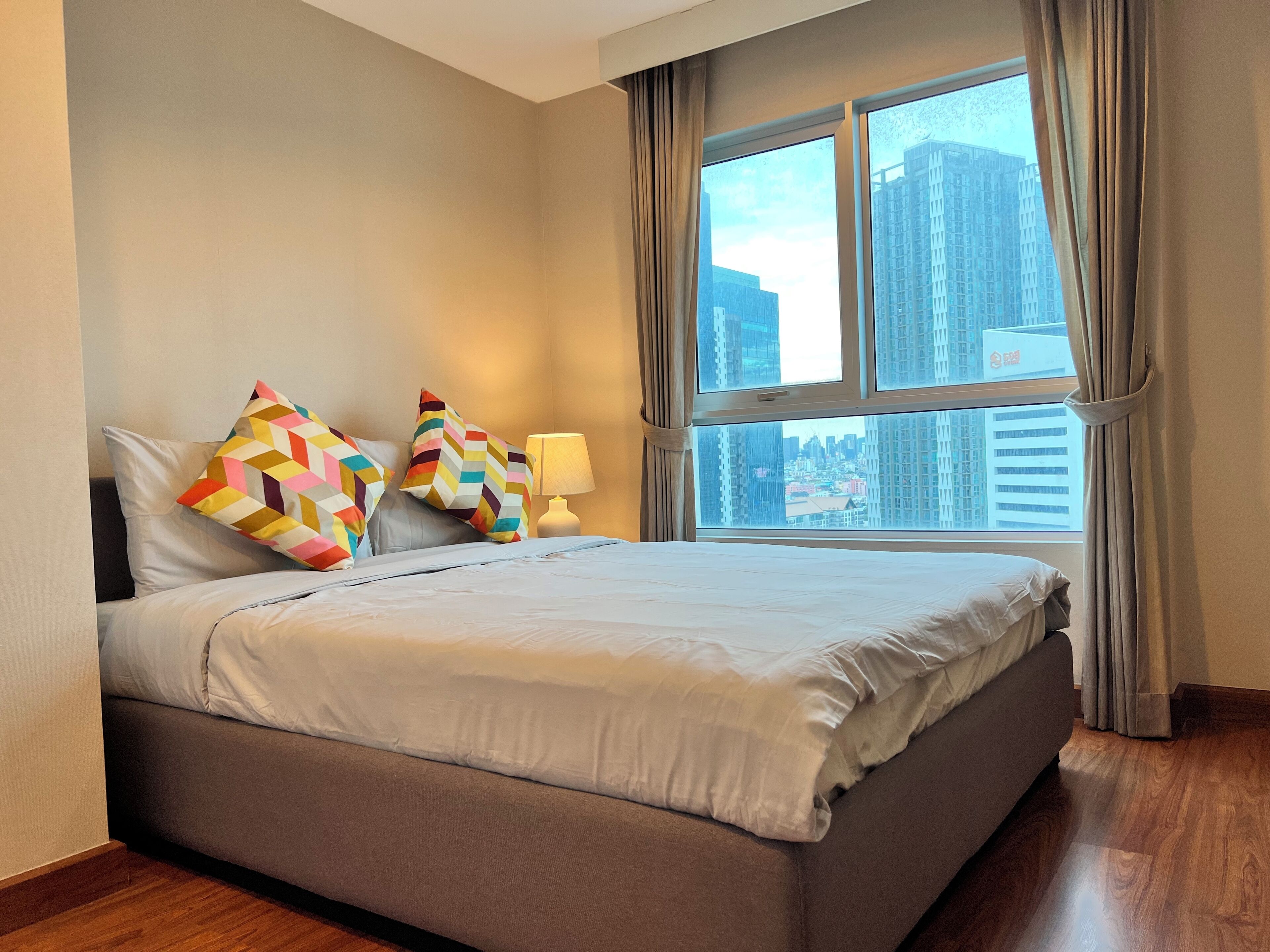 Apartamento Elite em Condomínio Fechado, 2 quartos, não fumadores, acesso à piscina | Wi-fi grátis, roupa de cama fornecida 